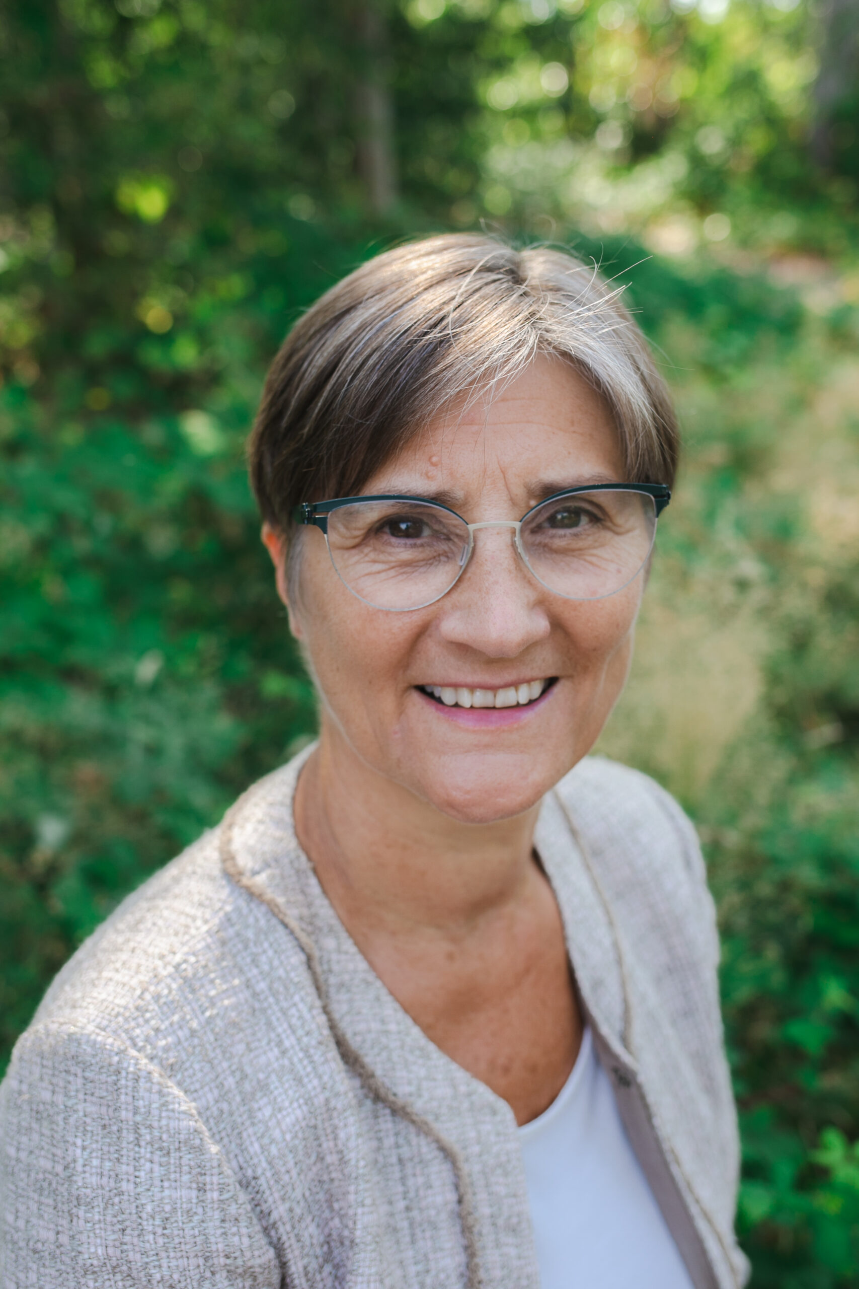 Coach of Excellence - Karen J Souter MB BS FRCA MACM ACC